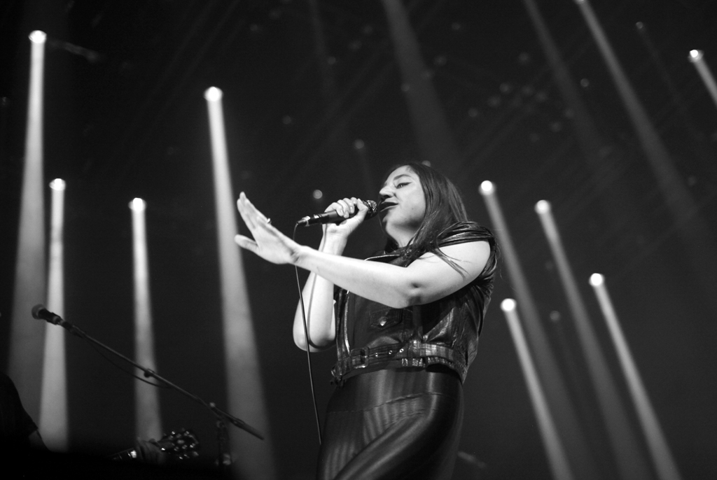 Izïa + Lee-Ann Curren à l'Aéronef - Live Report - LillelaNuit.com